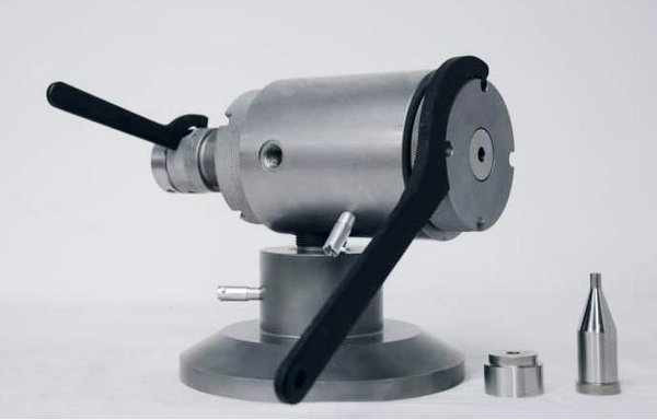 Guill Improves Upon The Bullet Extrusion Head